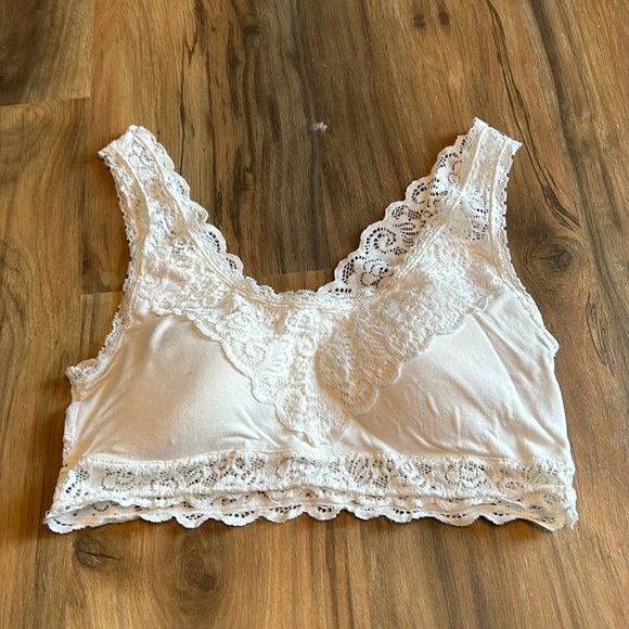 Daytrip | Intimates & Sleepwear | Daytrip Bralette Size Ml | Poshmark